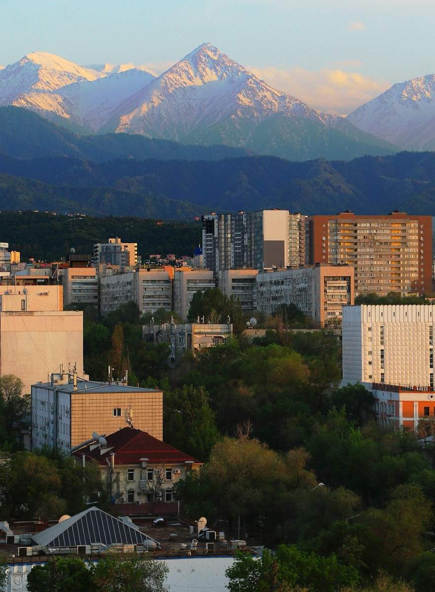 Акимат Алматы в горах снесет несколько ЖК и клубные дома