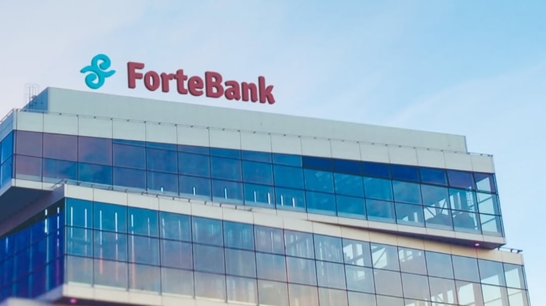 "Вывод в Дубай без SMS и пароля": клиентка ForteBank рассказала о таинственном списании 300 ...